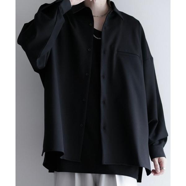 『セール実施中』参考価格：4，400円発売時期：2025年08月コンディション：A（使用感なし）数回使用した程度で使用感が感じられないアイテム参考商品名：【cussil/クシル】ヘビードレープルーズシルエットレギュラー長袖シャツ参考品番：C...