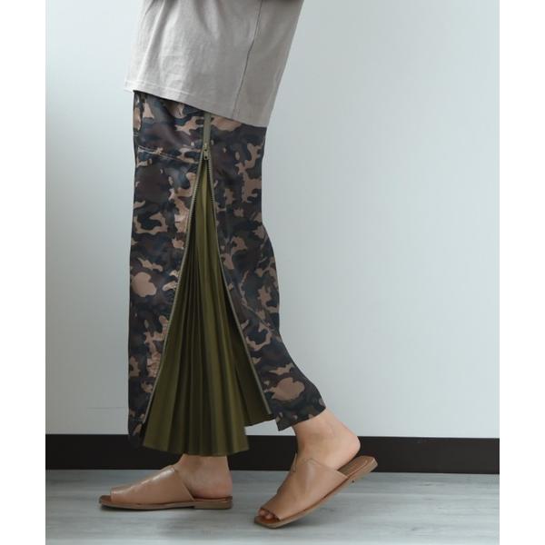 『セール実施中』参考価格：14，080円発売時期：2022年02月コンディション：A（使用感なし）数回使用した程度で使用感が感じられないアイテム参考商品名：サイドプリーツミリタリースカート参考品番：12124008【商品に関する注意事項】・...