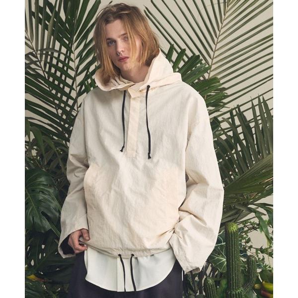 参考価格：14，850円発売時期：2023年10月コンディション：A（使用感なし）数回使用した程度で使用感が感じられないアイテム参考商品名：《UNISEX》Washed Nylon Prime-Over Anorak Hoodie/ワッシャ...