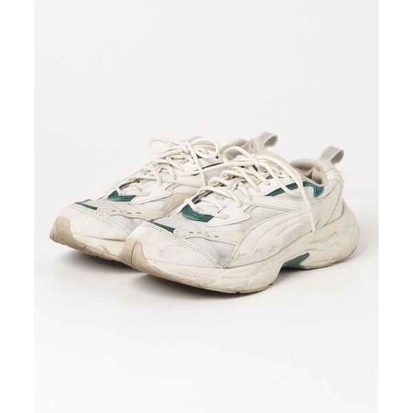 『タイムセール実施中』参考価格：9，900円発売時期：2023年10月コンディション：C（やや使用感あり）使用感があり、やや気になる傷や汚れがあるアイテムかかと：型崩れ全体的：汚れ表面：履きジワ参考商品名：PUMA MORPHIC VARS...