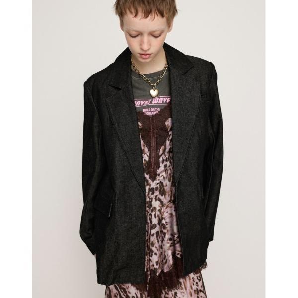 参考価格：13，200円発売時期：2024年09月コンディション：A（使用感なし）数回使用した程度で使用感が感じられないアイテム参考商品名：【LIMITED DENIM LINE】SINGLE DENIM JK-AB シングル デニム ジャ...