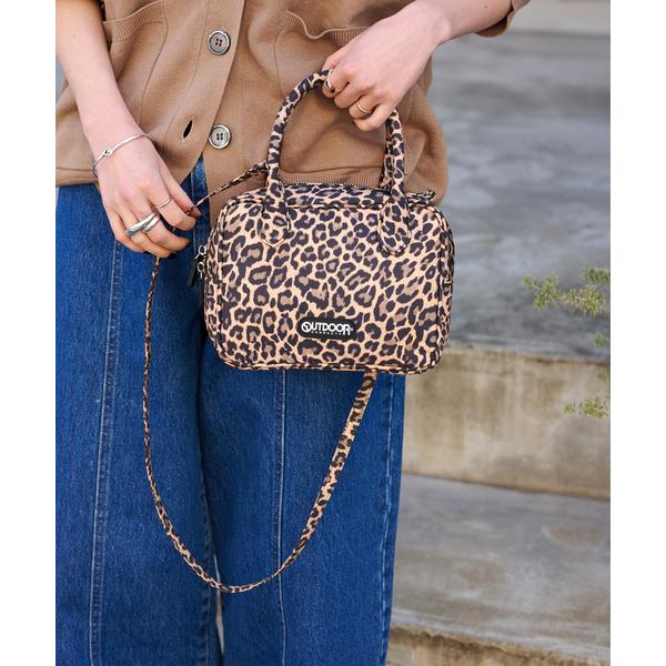 ZOZO問い合わせ番号:103627549ショップ:JOINT WORKS，ジョイントワークスブランド:OUTDOOR PRODUCTS，アウトドアプロダクツ商品名:2WAY CUBE BAG LEOPARDカテゴリ:バッグ>ショルダ...