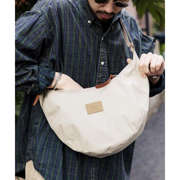 参考価格：9，350円発売時期：2025年06月コンディション：B（目立つ使用感なし）使用感が少ない、または気にならないアイテム表面：汚れ参考商品名：GREGORY × FREAK’S STORE/グレゴリー 別注 LAUGHING SHO...