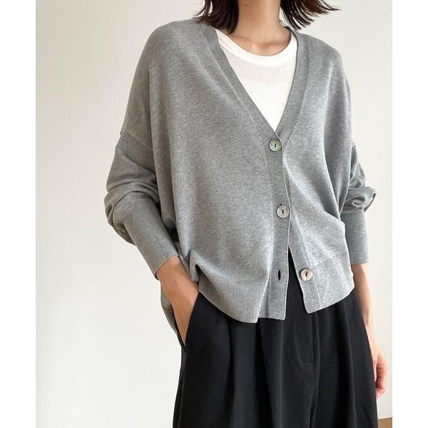 参考価格：11，880円発売時期：2022年08月コンディション：A（使用感なし）数回使用した程度で使用感が感じられないアイテム参考商品名：RED CHOP WORKS(レッドチョップワークス) ハイゲージドルマンニットカーディガン参考品番...