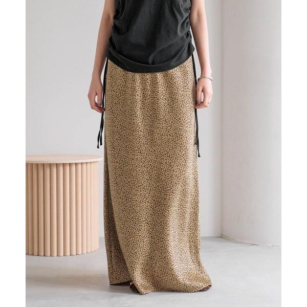 『セール実施中』参考価格：6，600円発売時期：2025年03月コンディション：A（使用感なし）数回使用した程度で使用感が感じられないアイテム参考商品名：ストレッチサテンスカート　 290120参考品番：290120【商品に関する注意事項】...