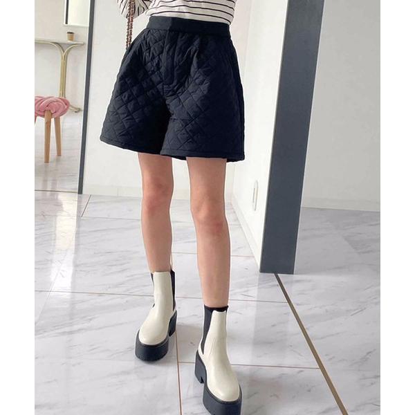 参考価格：6，980円発売時期：2022年10月コンディション：A（使用感なし）数回使用した程度で使用感が感じられないアイテム参考商品名：美脚 　キルティングショートパンツ 【選べる2丈展開】参考品番：aj028【商品に関する注意事項】・こ...