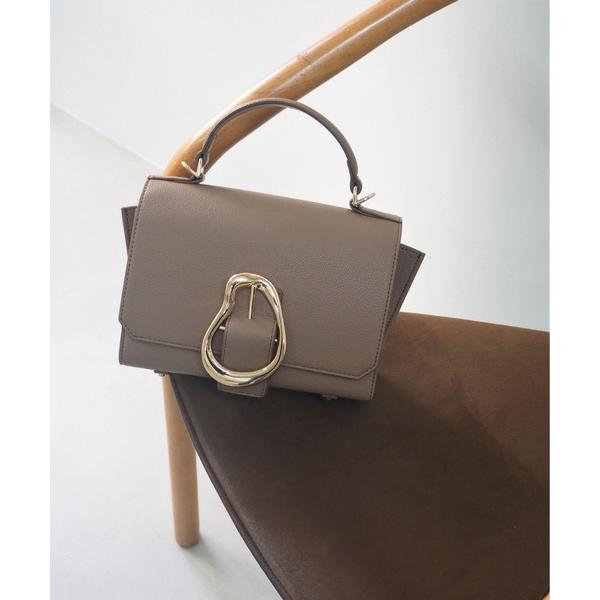 『セール実施中』参考価格：14，300円発売時期：2022年12月コンディション：C（やや使用感あり）使用感があり、やや気になる傷や汚れがあるアイテム持ち手：剥げショルダーストラップ：毛玉、ほつれ装飾部分・留め具：傷参考商品名：LE VER...