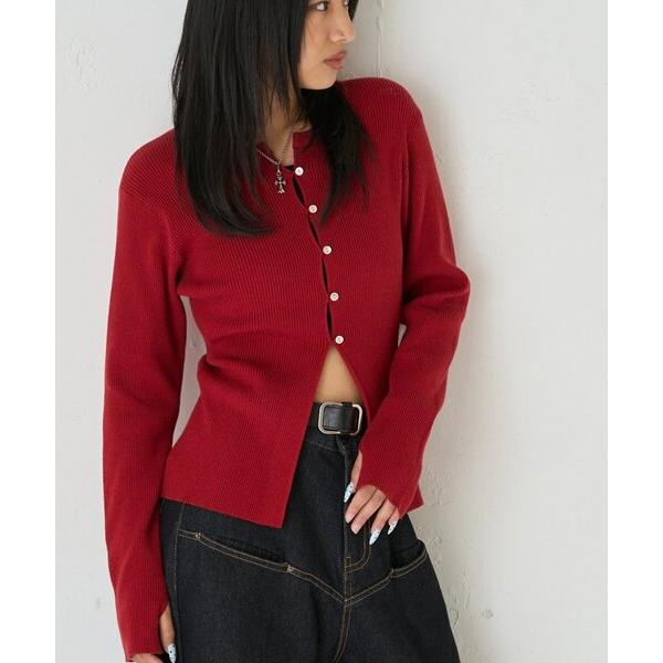 参考価格：4，950円発売時期：2025年10月コンディション：A（使用感なし）数回使用した程度で使用感が感じられないアイテム参考商品名：RIBBED KINT NARROW CARDIGAN参考品番：WWZ1052205A0016【商品に...