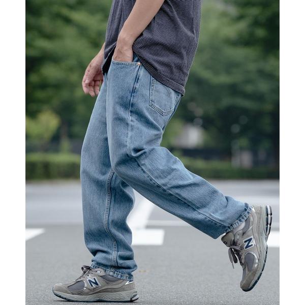 『セール実施中』参考価格：9，350円発売時期：2022年07月コンディション：A（使用感なし）数回使用した程度で使用感が感じられないアイテム参考商品名：550(R)92 RELAXED TAPER Z0898 LIGHT INDIGO S...