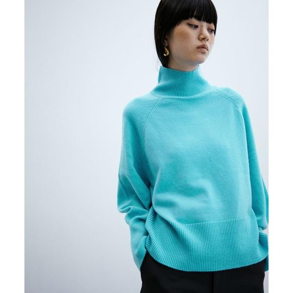 『タイムセール実施中』参考価格：15，400円発売時期：2022年07月コンディション：B（目立つ使用感なし）使用感が少ない、または気にならないアイテム全体的：毛玉参考商品名：ウォッシャブルウールクロップドプルオーバー参考品番：2022-B...