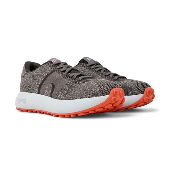 『タイムセール実施中』参考価格：23，100円発売時期：2024年10月コンディション：B（目立つ使用感なし）使用感が少ない、または気にならないアイテム表面：汚れかかと・つま先：擦り減り参考商品名：[カンペール] PELOTAS ATHEN...