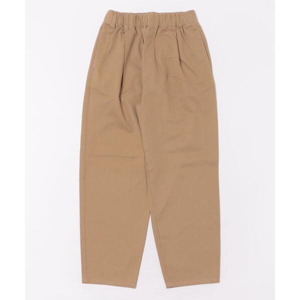 『タイムセール実施中』参考価格：19，910円発売時期：2024年09月コンディション：A（使用感なし）数回使用した程度で使用感が感じられないアイテム参考商品名：《ユニセックスアイテム》ワンタックテーパードパンツ参考品番：794016150...