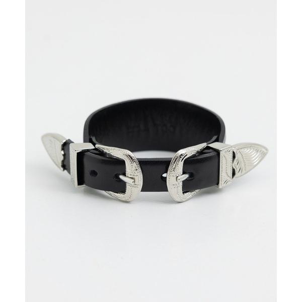 参考価格：14，300円発売時期：2024年03月コンディション：B（目立つ使用感なし）使用感が少ない、または気にならないアイテム表面：型崩れ参考商品名：【TOGA TOO/トーガトゥ】Double buckle bangle/ダブルバック...