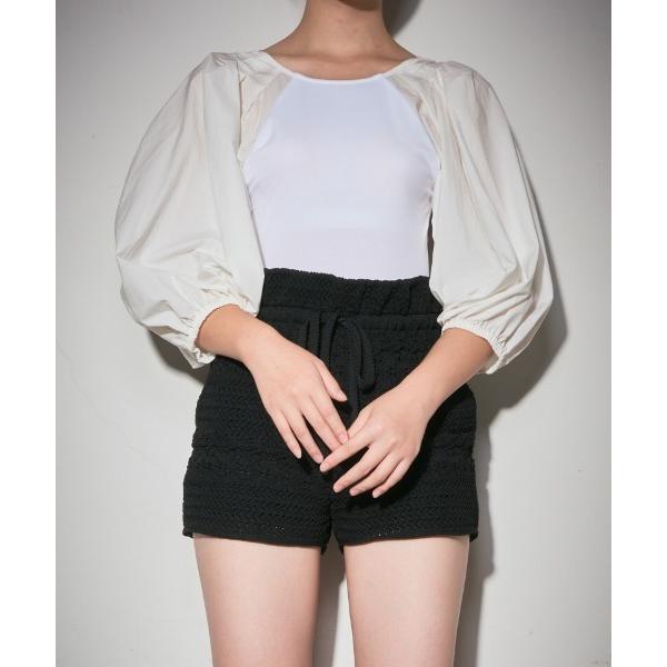 参考価格：30，800円発売時期：2023年06月コンディション：S（新品同様）タグ付きの未使用、または新品同様のアイテム付属品：タグ参考商品名：Tucked Sleeve Bodysuits参考品番：0223010401【商品に関する注意...