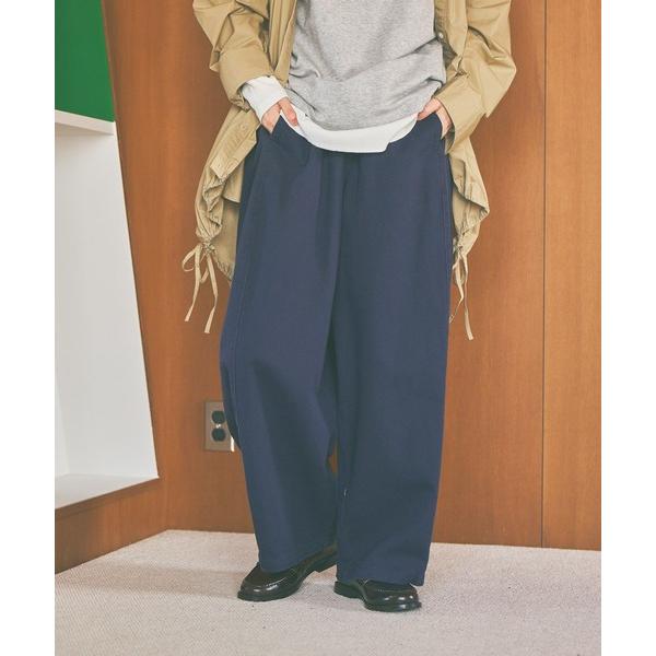 参考価格：5，991円発売時期：2025年09月コンディション：B（目立つ使用感なし）使用感が少ない、または気にならないアイテムウエスト：色あせ参考商品名：《days》ラグビーボールパンツ[プチ・プラスサイズあり]参考品番：580207【商...