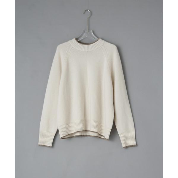 参考価格：39，600円発売時期：2023年11月コンディション：A（使用感なし）数回使用した程度で使用感が感じられないアイテム参考商品名：「WHYTO. / ホワイト」バイカラークルーニット参考品番：WHT23FKN4012【商品に関する...