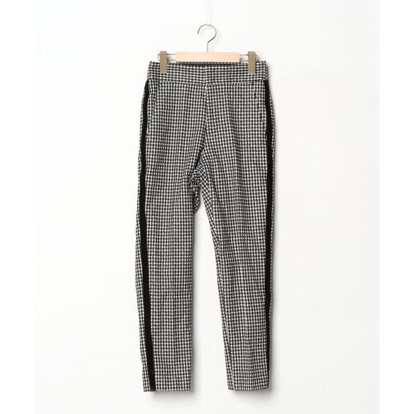 『セール実施中』参考価格：42，900円発売時期：2018年09月コンディション：S（新品同様）タグ付きの未使用、または新品同様のアイテム付属品：タグ参考商品名：ラメギンガムチェックパンツ参考品番：35370550003ZOZO問い合わせ番...