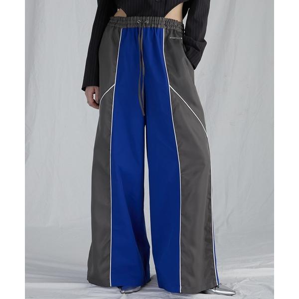 参考価格：24，200円発売時期：2024年02月コンディション：B（目立つ使用感なし）使用感が少ない、または気にならないアイテム前身頃・後身頃・ウエスト：汚れ参考商品名：サテントラックパンツ / Satin Track Pants参考品番...