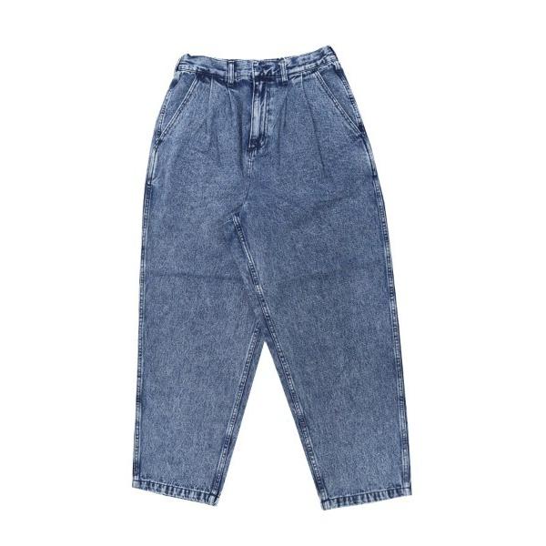 『セール実施中』参考価格：6，490円発売時期：2023年05月コンディション：B（目立つ使用感なし）使用感が少ない、または気にならないアイテムすそ周り：汚れ参考商品名：【Timely Warning】ケミカルウォッシュ　２タックワイドデニ...