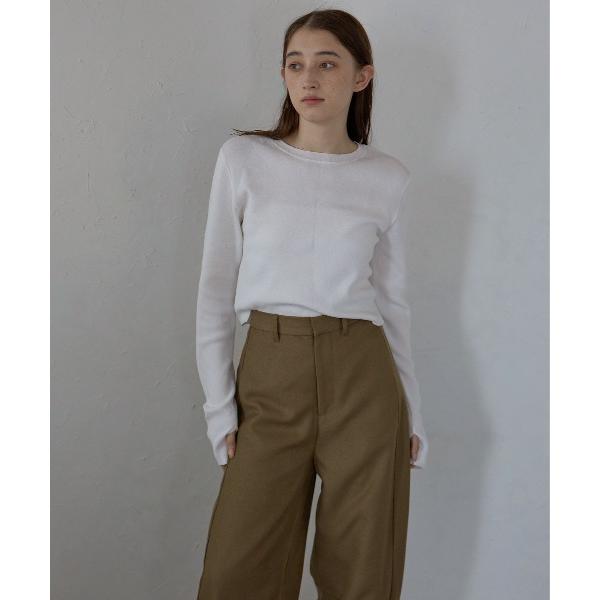 『セール実施中』参考価格：4，290円発売時期：2024年08月コンディション：B（目立つ使用感なし）使用感が少ない、または気にならないアイテム襟周り：型崩れ参考商品名：【MINERTE】cropped long sleeve T-shir...