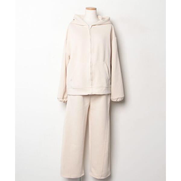 参考価格：6，380円発売時期：2025年12月コンディション：A（使用感なし）数回使用した程度で使用感が感じられないアイテム袖口：型崩れ参考商品名：オーバーサイズ スウェット セットアップ 上下セット参考品番：TA1631OZOZO問い合...