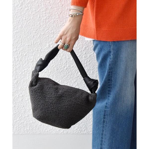 参考価格：5，500円発売時期：2022年10月コンディション：A（使用感なし）数回使用した程度で使用感が感じられないアイテム参考商品名：SHIPS any: ハンドルデザイン ボア バッグ◇参考品番：720-05-0030【商品に関する注...