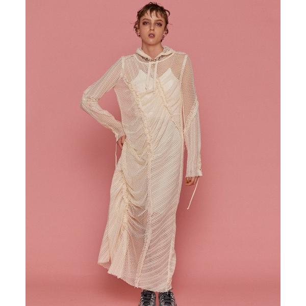 『タイムセール実施中』参考価格：22，000円発売時期：2025年01月コンディション：D（傷・汚れあり）傷や汚れがあるが使用には問題ないアイテム全体的：ほつれ、型崩れ、保管上のにおいがします。参考商品名：Mesh Fabric Docki...