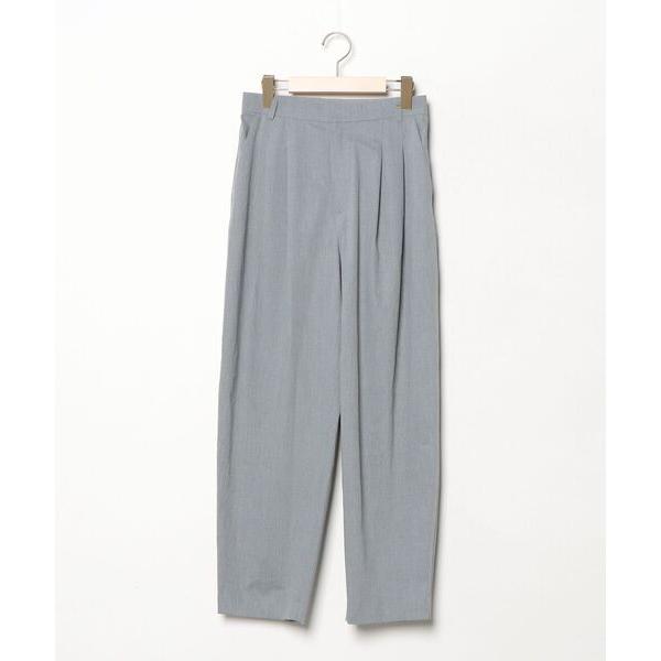 参考価格：22，000円発売時期：2024年10月コンディション：A（使用感なし）数回使用した程度で使用感が感じられないアイテム参考商品名：【腰周りゆったり/日本製/洗える】2WAYストレッチカーブパンツ参考品番：153-69422-202...