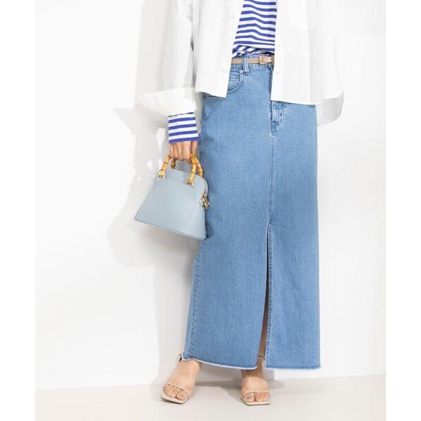 参考価格：17，600円発売時期：2023年12月コンディション：A（使用感なし）数回使用した程度で使用感が感じられないアイテム参考商品名：スリットロングデニムスカート参考品番：4-0268-9-06-071【商品に関する注意事項】・こちら...