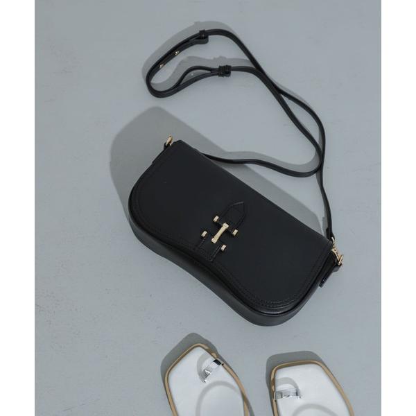 参考価格：6，050円発売時期：2024年01月コンディション：A（使用感なし）数回使用した程度で使用感が感じられないアイテム参考商品名：横長2WAYハンドバッグ参考品番：AA44-2AS011【商品に関する注意事項】・こちらの商品画像は、...