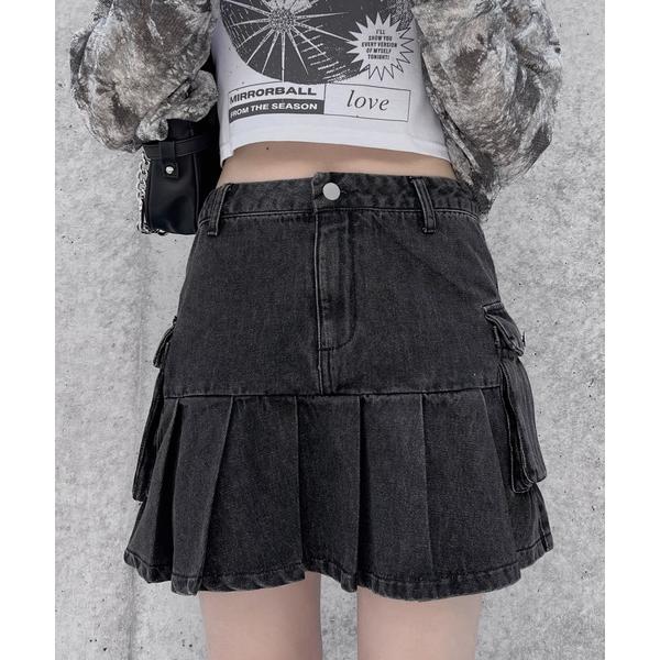 『タイムセール実施中』参考価格：4，399円発売時期：2023年07月コンディション：B（目立つ使用感なし）使用感が少ない、または気にならないアイテム全体的：色あせ参考商品名：カーゴプリーツヘムデニムスカート参考品番：FG23SS-072【...