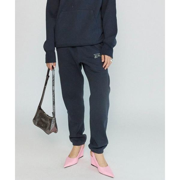 『セール実施中』参考価格：14，850円発売時期：2024年09月コンディション：B（目立つ使用感なし）使用感が少ない、または気にならないアイテム内側：毛玉【商品に関する注意事項】・こちらの商品画像は、実物ではなく新品時の画像を掲載しており...