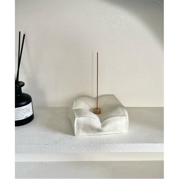 ZOZO問い合わせ番号:103777978ショップ:Port，ポートブランド:Port，ポート商品名:【 Port / ポート 】 豆腐 モチーフ お香立てカテゴリ:インテリア>ルームフレグランス/お香ブランド品番:ZA-26A26-...