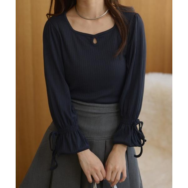 『タイムセール実施中』ZOZO問い合わせ番号:103779195ショップ:Lace Ladies，レースレディースブランド:DAYRA，デイラ商品名:フロントオープン ランダム プリーツ 長袖 トップスカテゴリ:トップス>Tシャツ/カ...