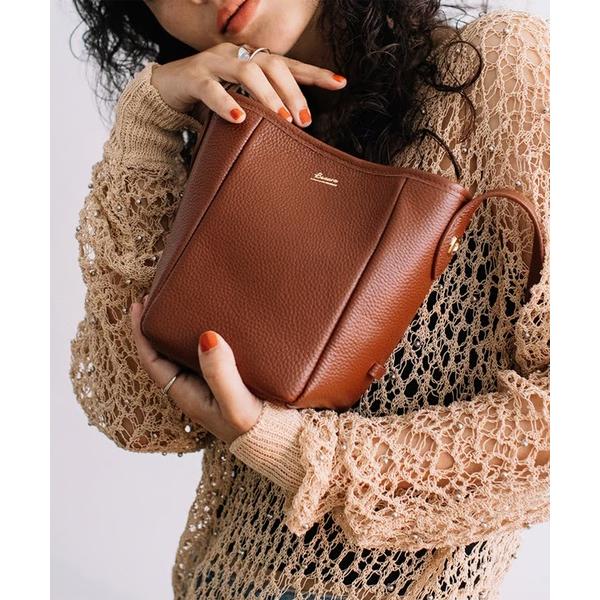 参考価格：12，100円発売時期：2025年01月コンディション：B（目立つ使用感なし）使用感が少ない、または気にならないアイテム表面：汚れ参考商品名：【BEAURE】牛革 カウレザー バケツ型 ワンショルダー miniバッグ B-2502...