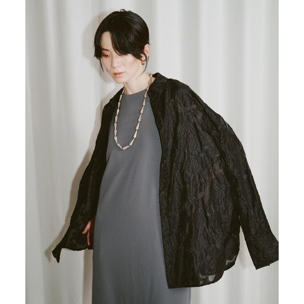 『セール実施中』参考価格：9，900円発売時期：2024年05月コンディション：B（目立つ使用感なし）使用感が少ない、または気にならないアイテム袖口：ほつれすそ周り：ほつれ参考商品名：Flower jacqard shirts/フラワージャ...