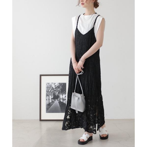 『セール実施中』参考価格：5，500円発売時期：2023年05月コンディション：B（目立つ使用感なし）使用感が少ない、または気にならないアイテム全体的：汚れ参考商品名：シアーフラワージャガードキャミワンピース参考品番：533636640【商...