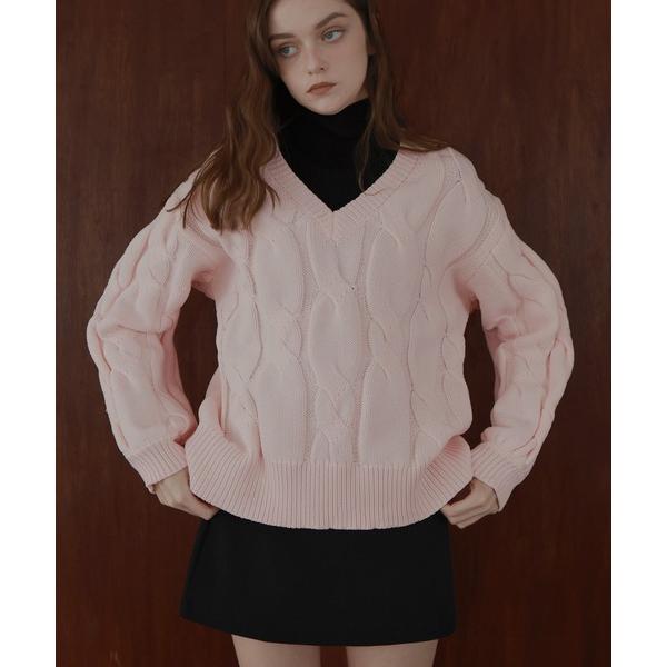 参考価格：4，950円発売時期：2025年12月コンディション：A（使用感なし）数回使用した程度で使用感が感じられないアイテム参考商品名：ケーブルオーバーVネックニット参考品番：242-021S1261【商品に関する注意事項】・こちらの商品...