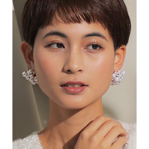 『タイムセール実施中』参考価格：2，750円発売時期：2023年09月コンディション：A（使用感なし）数回使用した程度で使用感が感じられないアイテムその他：※消毒済みです。参考商品名：パール メタル ボール ボリューム つぶつぶ ピアス 大...