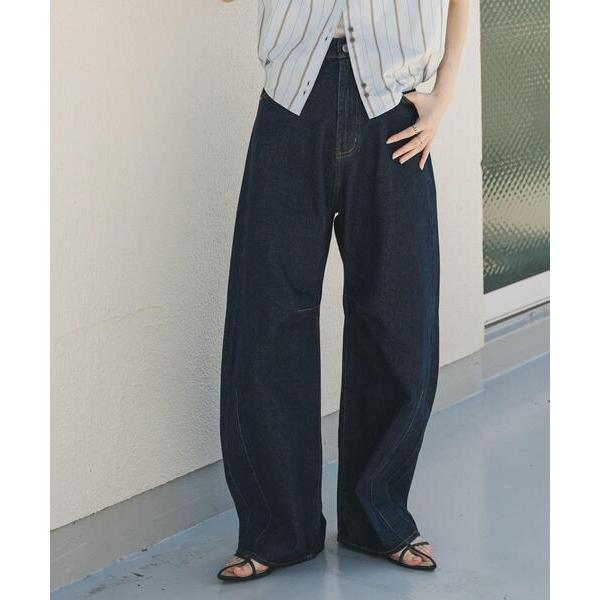 『セール実施中』参考価格：6，050円発売時期：2025年02月コンディション：A（使用感なし）数回使用した程度で使用感が感じられないアイテム参考商品名：カーブデニム参考品番：AAA4-24C015【商品に関する注意事項】・こちらの商品画像...