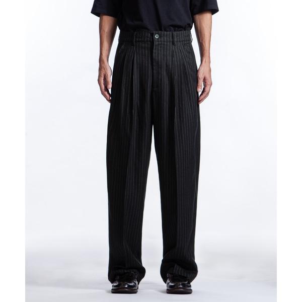 『タイムセール実施中』参考価格：7，900円発売時期：2024年09月コンディション：A（使用感なし）数回使用した程度で使用感が感じられないアイテム参考商品名：【White Line】 ピンストライプ ワイド スラックス参考品番：2402-...