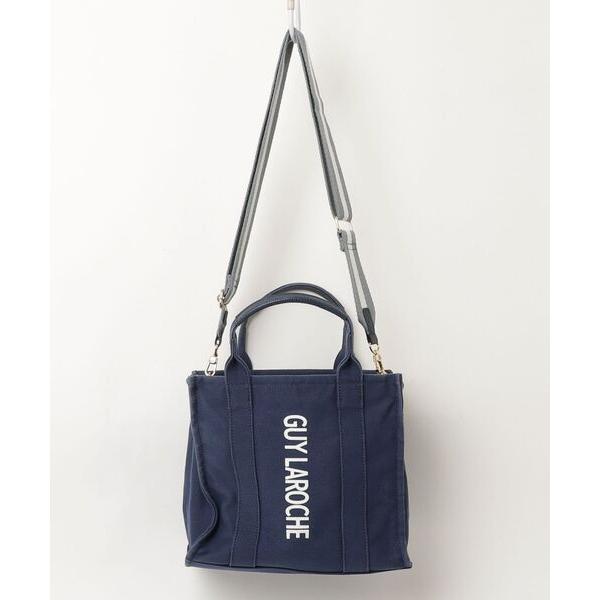 参考価格：22，000円発売時期：2021年12月コンディション：C（やや使用感あり）使用感があり、やや気になる傷や汚れがあるアイテム全体的：汚れ参考商品名：Guy Laroche/ギ・ラロッシュ　 キャンバス2wayトート ファッション小...