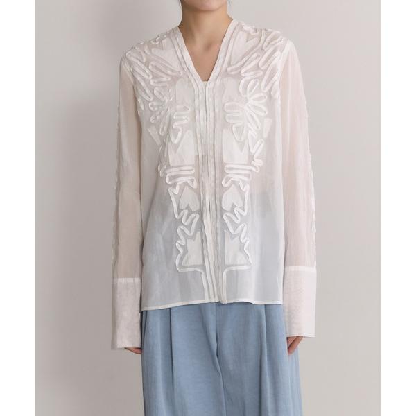 ZOZO問い合わせ番号:103815188ショップ:ADAM ET ROPE'，アダムエロペブランド:ADAM ET ROPE'，アダムエロペ商品名:【EMOELLE】ステッチエンブロイダリーブラウスカテゴリ:トップス>シャツ/ブラウ...