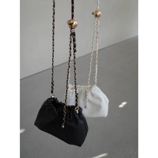 ZOZO問い合わせ番号:103815675ショップ:A AMEL，エイメルブランド:amel，エイメル，A AMEL，エイメル商品名:ボールチェーンショルダーバッグ / ブラックカテゴリ:バッグ>ショルダーバッグブランド品番:8226...