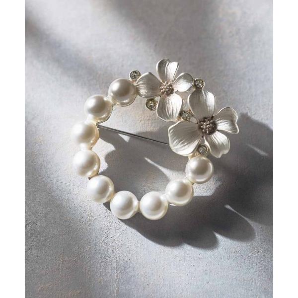 ZOZO問い合わせ番号:103817266ショップ:FELISSIMO，フェリシモブランド:IEDIT，イディット商品名:ＩＥＤＩＴ　【日本製】　満開のハナミズキが彩るサークルパールブローチカテゴリ:アクセサリー>ブローチ/コサージュ...