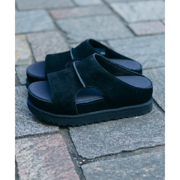 ZOZO問い合わせ番号:103817466ショップ:BILLY'S ENT，ビリーズ エンターブランド:UGG，アグ商品名:W GOLDENSTAR HI CUTOUT SLIDE　1175132-BLKカテゴリ:シューズ>サンダルブ...