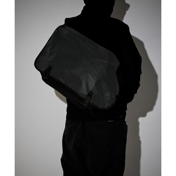 ZOZO問い合わせ番号:103817722ショップ:MAISON CLUB，メゾンクラブブランド:PACKING，パッキング，MAISON CLUB，メゾンクラブ商品名:【PACKING】BLACK REFLECTIVE MESSENGER...