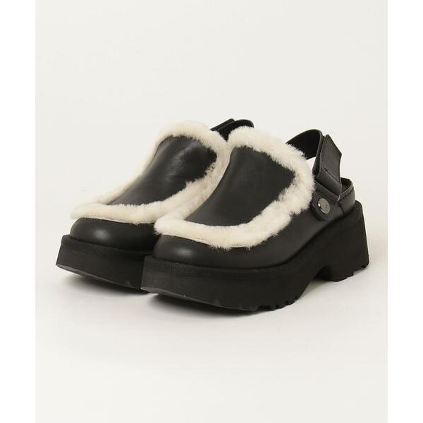 『タイムセール実施中』参考価格：29，700円発売時期：2025年08月コンディション：A（使用感なし）数回使用した程度で使用感が感じられないアイテム参考サイズ：25cm参考商品名：UGG/アグ/Esmee Leather Clog/エスミ...