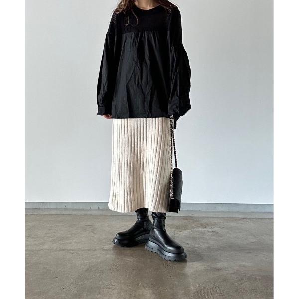 参考価格：6，800円発売時期：2023年11月コンディション：A（使用感なし）数回使用した程度で使用感が感じられないアイテム参考商品名：slit knit skirt/スリットニットスカート参考品番：TA-0364【商品に関する注意事項】...