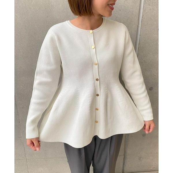 参考価格：4，180円発売時期：2023年11月コンディション：D（傷・汚れあり）傷や汚れがあるが使用には問題ないアイテム全体的：汚れ、毛玉参考商品名：ペプラムカーディガン参考品番：enn025【商品に関する注意事項】・こちらの商品画像は、...